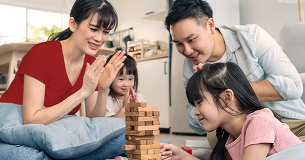Cha mẹ càng 'lười' làm 3 việc này con cái càng xuất sắc