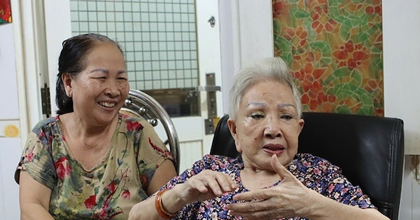 Căn nhà đơn sơ đến khó tin của 'nữ hoàng vai ác' Hồng Nga tuổi 80