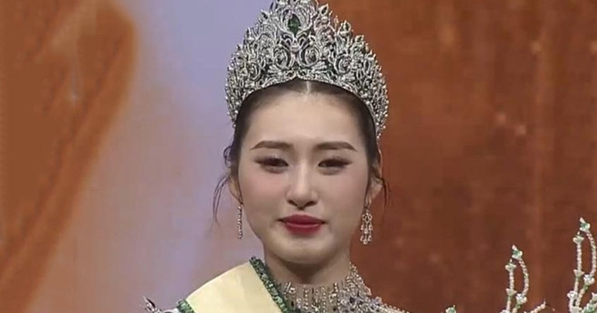 Ngô Thị Trâm Anh đăng quang Hoa hậu Trái đất Việt Nam 2025