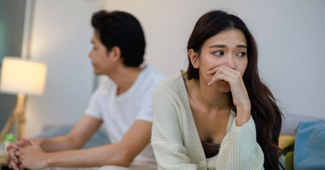 8 năm kết hôn nhưng không có quỹ chung, chồng luôn xa cách, đề phòng vợ