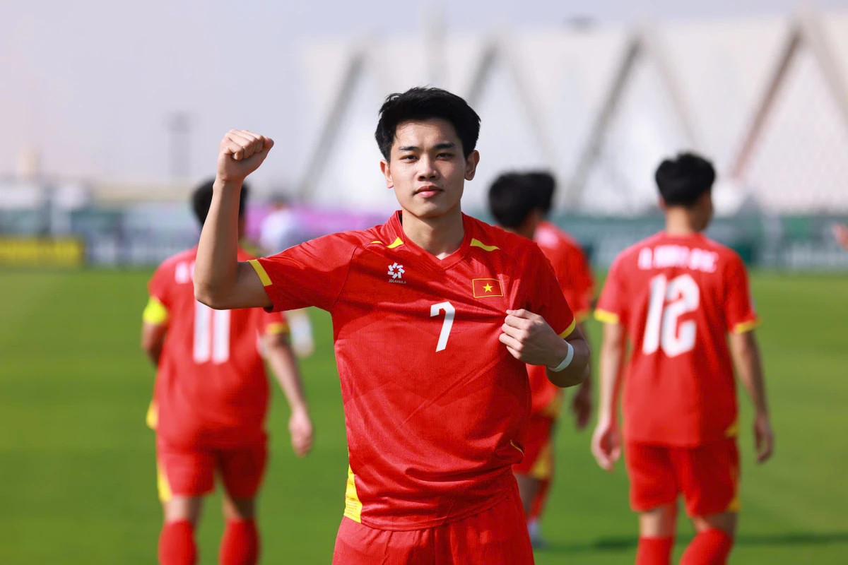 Đình Bắc đá chính 2 trận là vua phá lưới U23 châu Á, AFC khen 'điểm ...