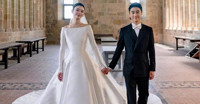 Bóc giá 'siêu đám cưới' của thiếu gia Macau với cựu thiên thần Victoria ...
